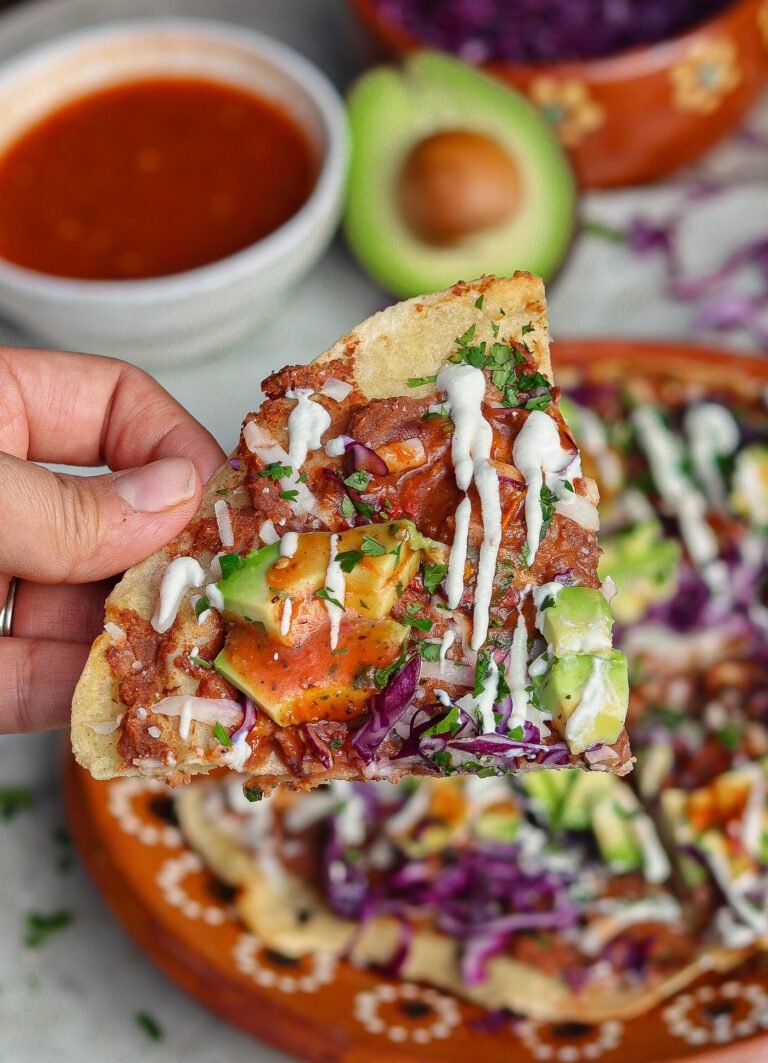 Tlayuda - Mexican Pizza!